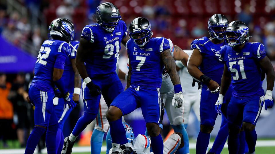 Cam Gill and Pita Taumoepenu Set Milestone as Spring Football's ...