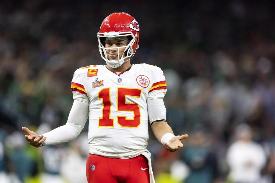 Patrick Mahomes Fires Back With Hilarious 8-Word Message After Post ...