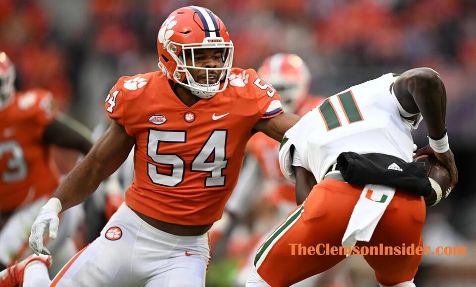Former Clemson LB Pegged as Day 2 NFL Draft Fit for This Team - NewsBreak