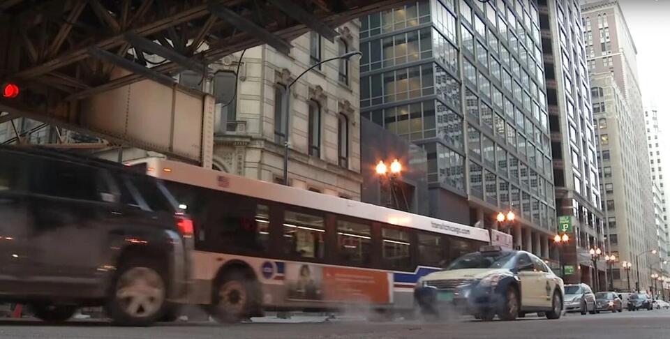 Downtown Chicago kicks off 2025 with record high vacancy rates - NewsBreak