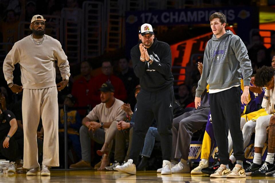 “Trade LeBron And Bronny Instead”: NBA Fans Go Wild After Bleacher ...