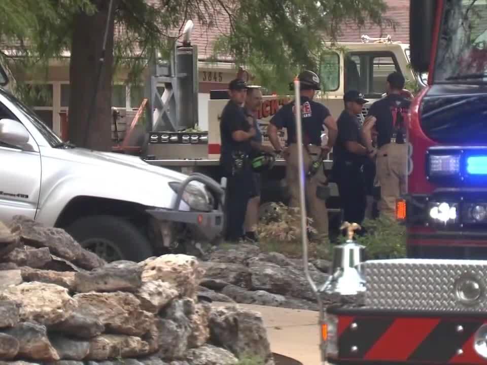 Tulsa Man Dies From Injuries After Being Electrocuted While Tree Trimming