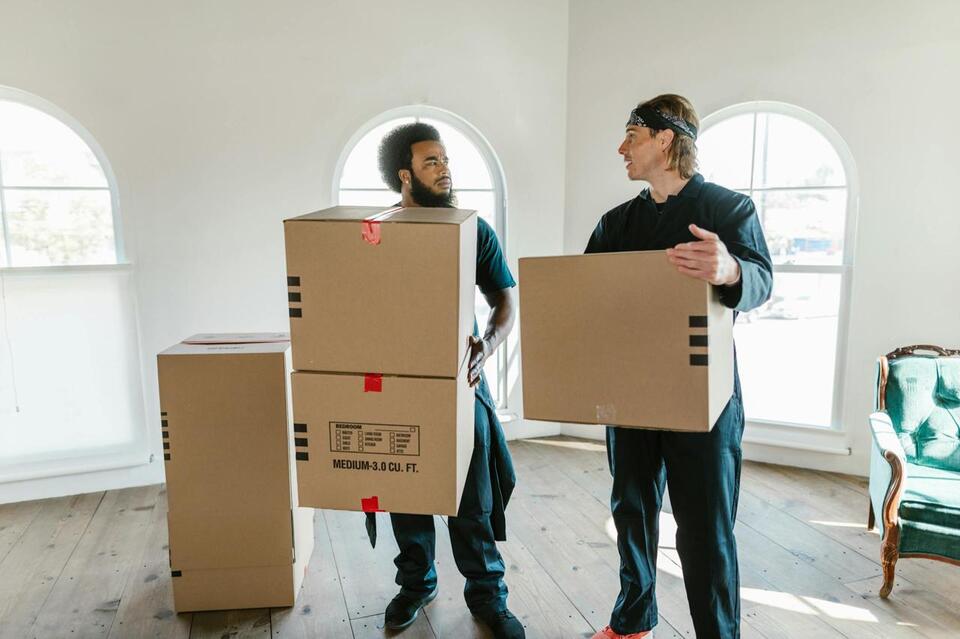 You're Probably Making These 8 Costly Mistakes After Moving - NewsBreak