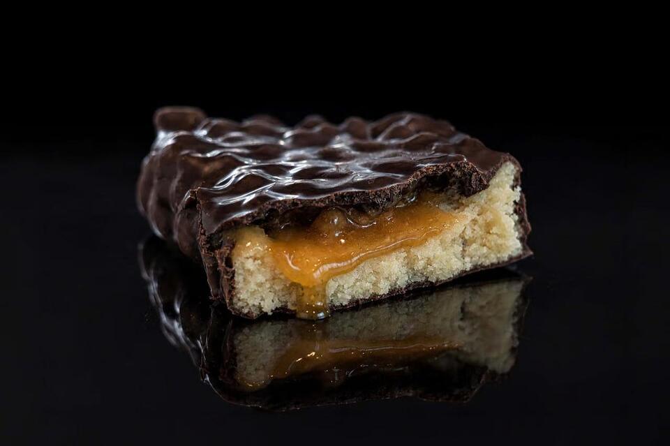 On-the-go newcomer Belva debuts its protein bar and energy drink at ...