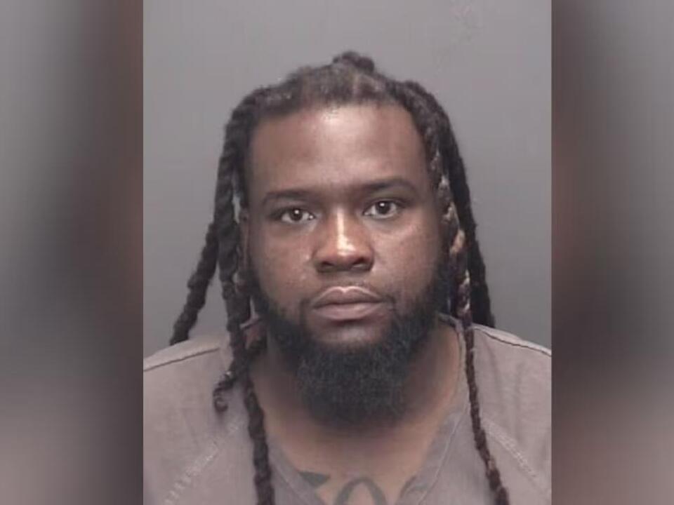 Police body cam video shows chaotic scene following gas station shooting