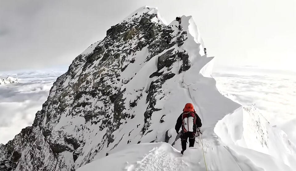 Mount Everest Is the Deadliest Climb on Earth: Every Fatal Section ...