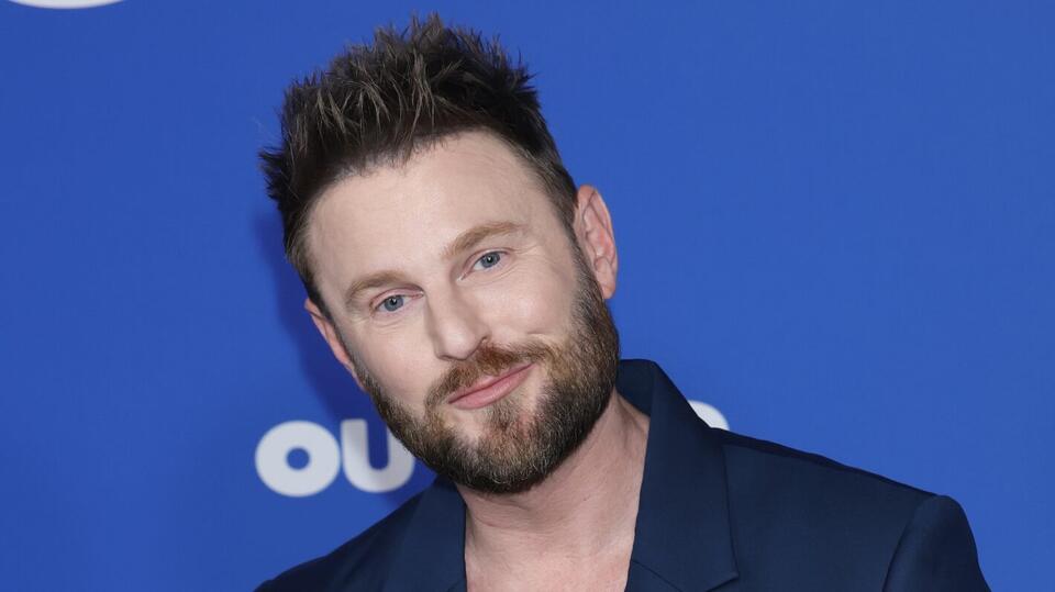 Bobby Berk Reveals Big News About HGTV Show — Fans React - NewsBreak