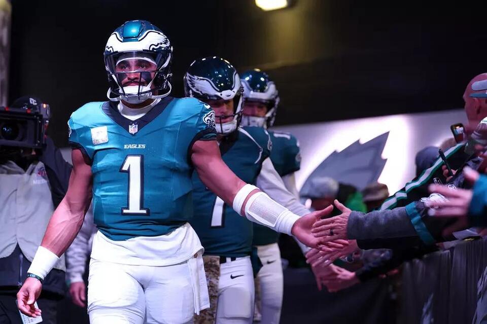 Fly Eagles Fly: Let’s Lift The Birds With Messages from Fans! - NewsBreak