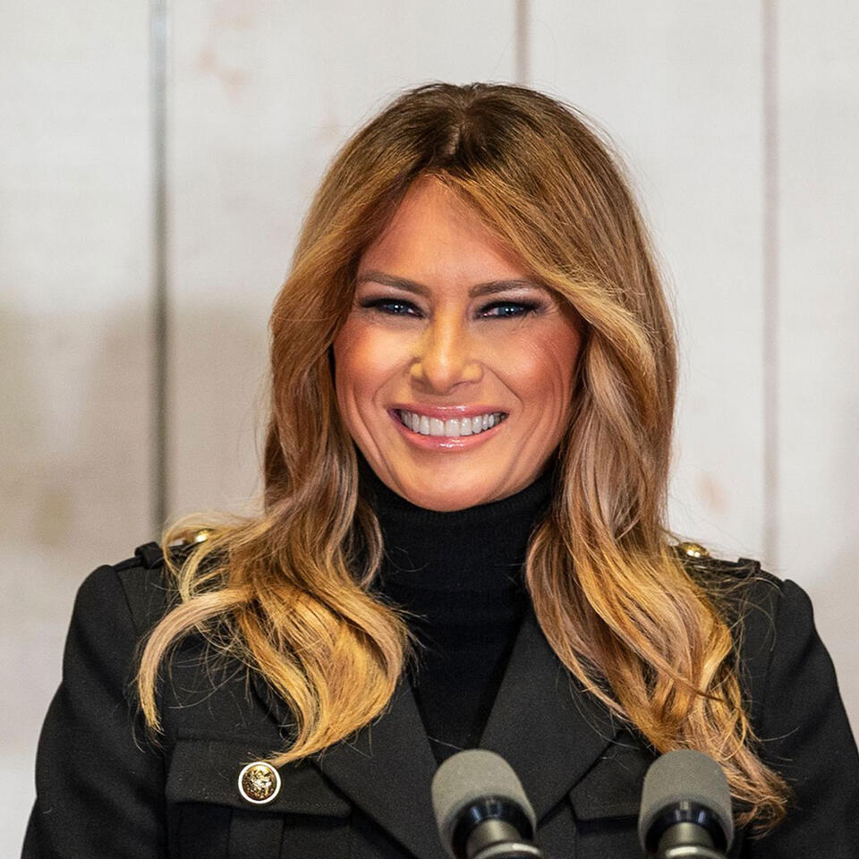 ‘Classy’ Melania Trump Is Called The ‘Most Beautiful’ First Lady As She ...