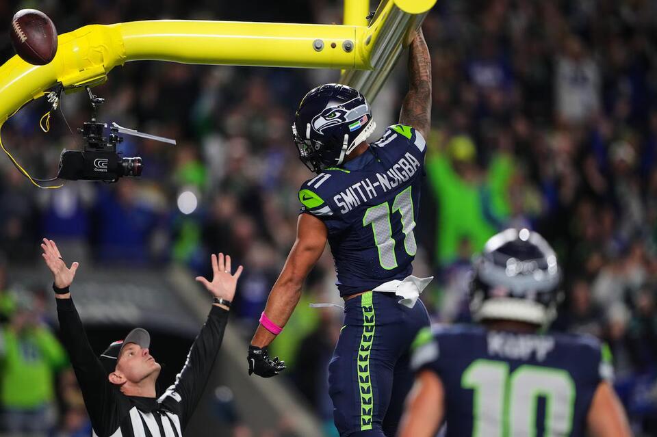 Jaxon Smith-Njigba dominates as Seattle Seahawks defeat Houston Texans ...