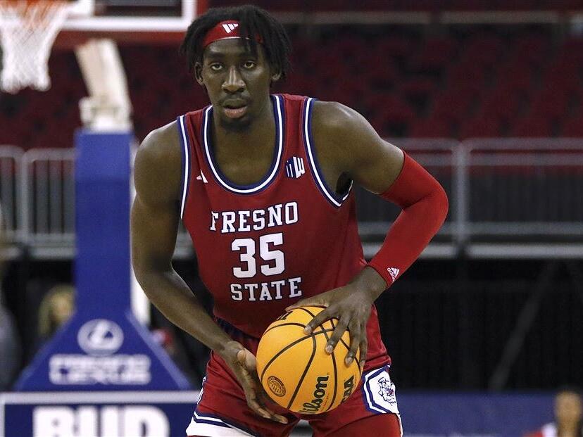 WATCH: Film of new WVU Hoops transfer commit Eduardo Andre