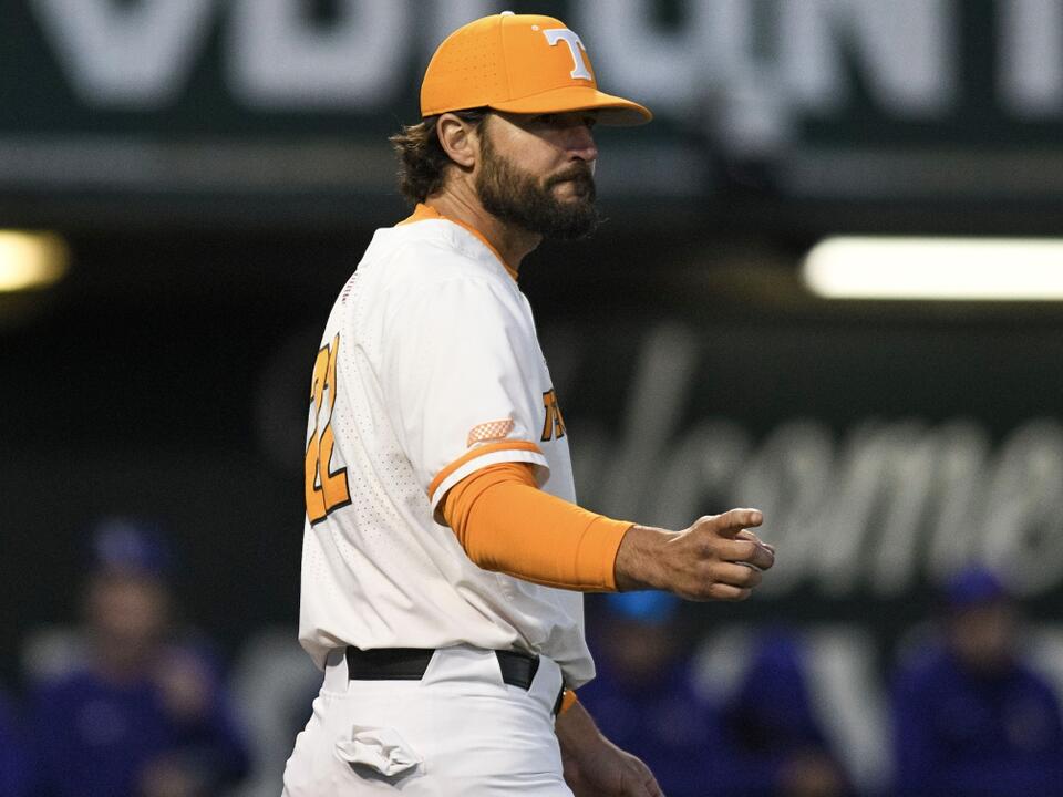 Where Tennessee Vols baseball ranks in top 25 after series win against ...