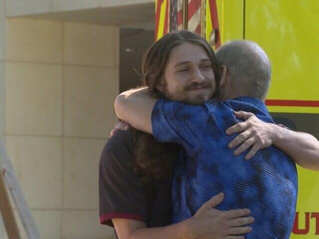Florida man who survived heart attack meets man who helped save his life