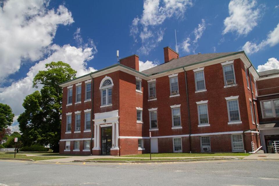 New deli and sandwich shop proposed for Onset Avenue - NewsBreak