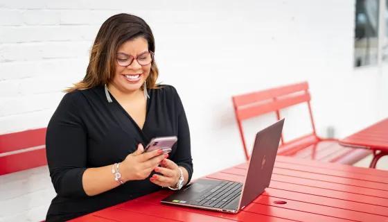 Swipes, Screenshots, & Success: AI InnoVision CEO Alicia Little Details ...