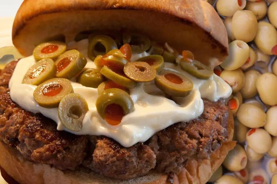 Nostalgic Bites: How To Make The Iconic Mr. Fabulous Burger At Home ...