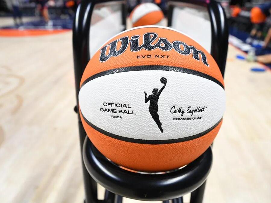 New WNBA fan? Here's a guide to the rising league