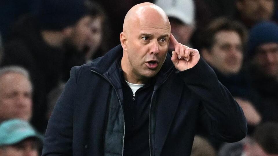 Liverpool Make Offer to Sign £375,000-a-Week Striker After Isak Injury ...