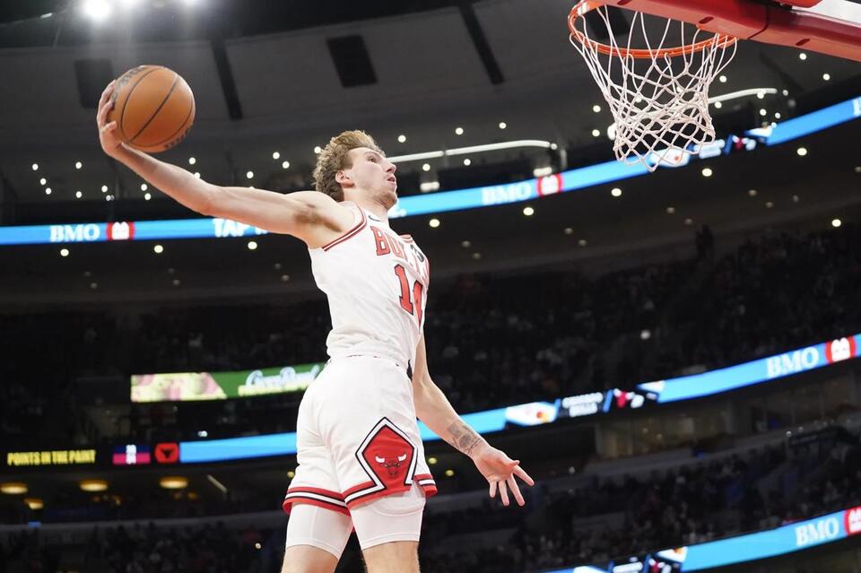 Matas Buzelis Boldly Compares Bulls Teammate Josh Giddey to 5-Time NBA ...