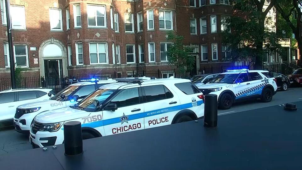 2-year-old girl abducted during armed robbery in Chicago, police say ...