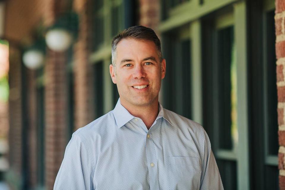 Gig Harbor’s newest City Council member continues dad’s 36-year legacy ...