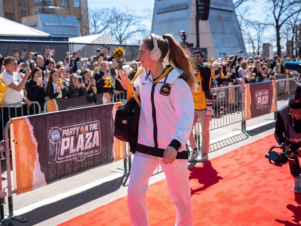 WNBA Draft: Iowa's Kate Martin selected in second round to Las Vegas Aces