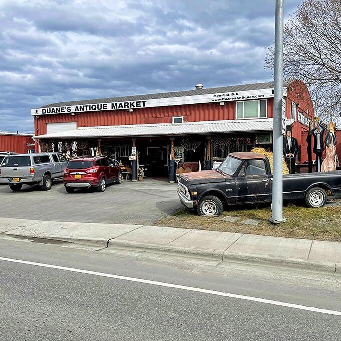 The Massive Antique Store In Alaska That Takes Nearly All Day To ...