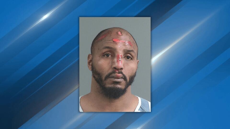 Former NFL player Robert Quinn arrested after multi-vehicle crash in ...