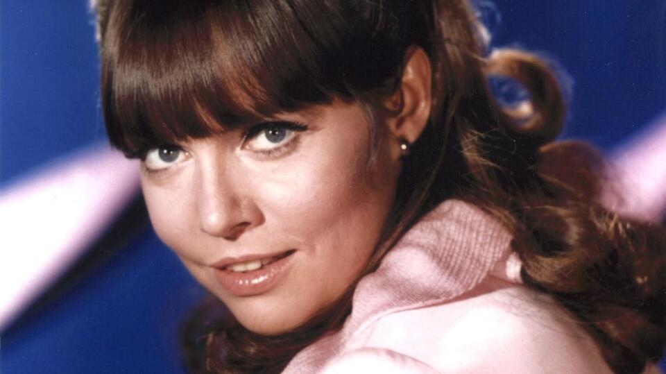 '99' is 92: 'Get Smart' Star Barbara Feldon Is Still Going Strong ...