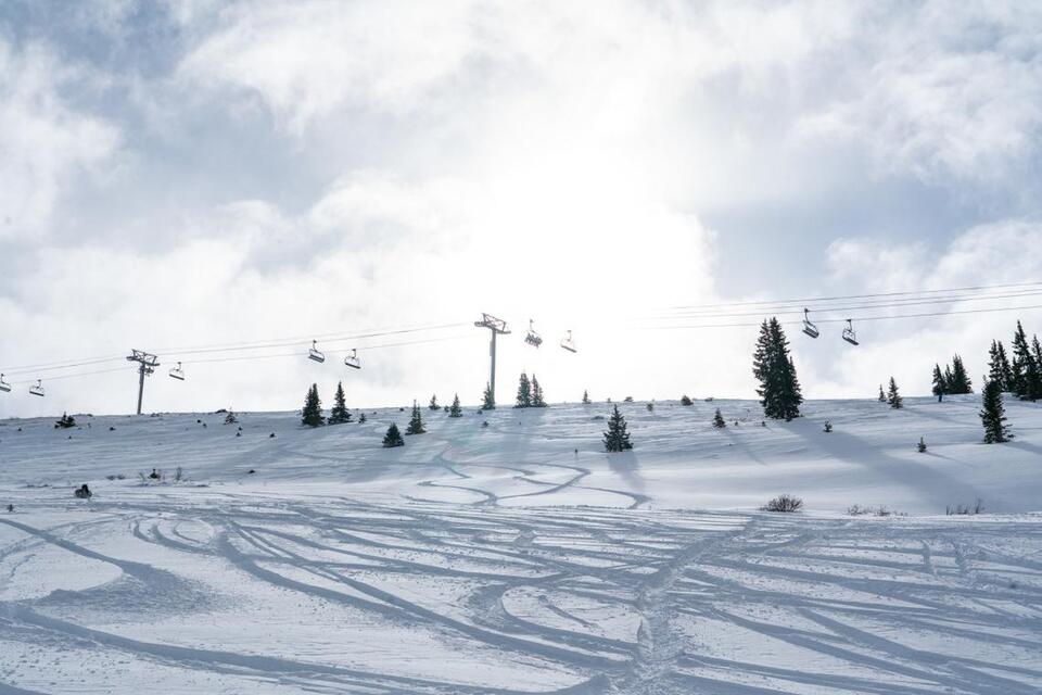 Amid Tricky Winter, Keystone Ski Resort Finally Opens Bergman Bowl ...