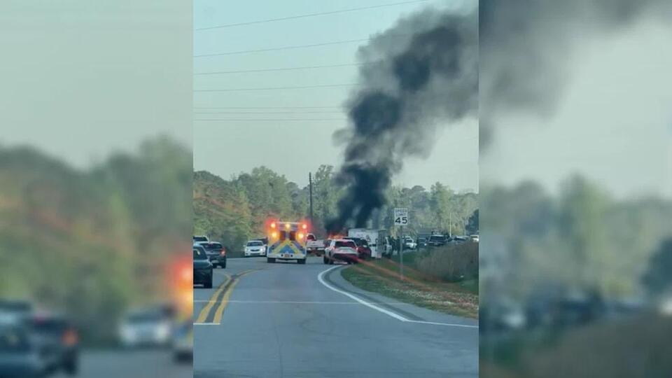 Multi-car crash closes both directions of Gum Branch Road for an hour ...