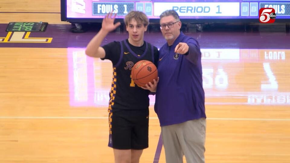 Watch: Cretin-Derham Hall boys basketball rolls over East Ridge - NewsBreak