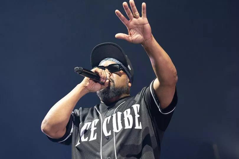Ice Cube fans speculate tour bus was 'firebombed' after becoming ...