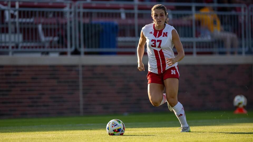 Tampa Bay Sun signs Nebraska defender Jordan Zade - NewsBreak