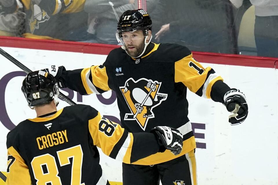 Bryan Rust Returns to Practice with Penguins - NewsBreak