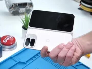 Google Pixel 9 Pro Fold proves easier to tear down than non-foldable ...
