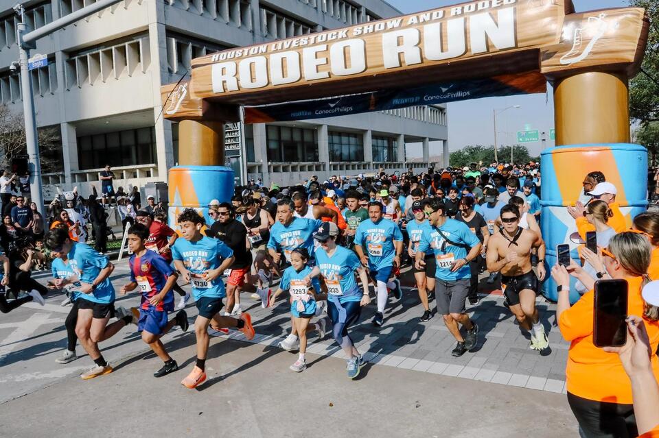 The 2026 Rodeo Run Fills the Streets in Downtown Houston - NewsBreak