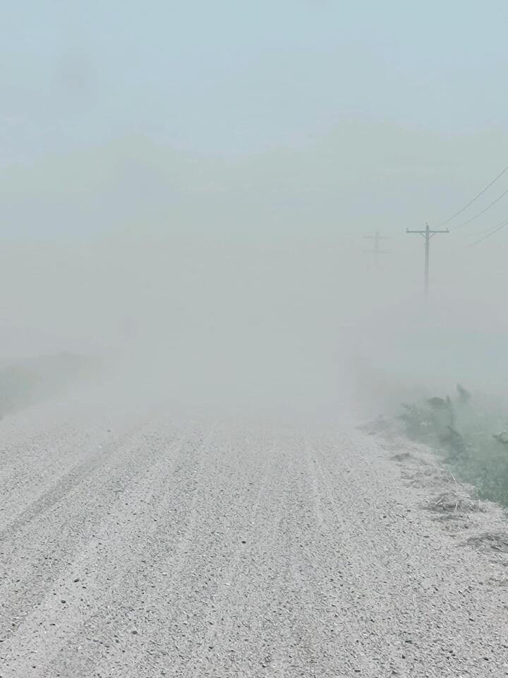 WATCH: Dust storm blows across I-80 in central Nebraska - NewsBreak