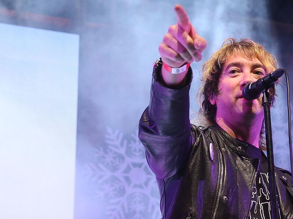 Tom Higgenson of Plain White T’s Still Talks to Delilah, Apparently