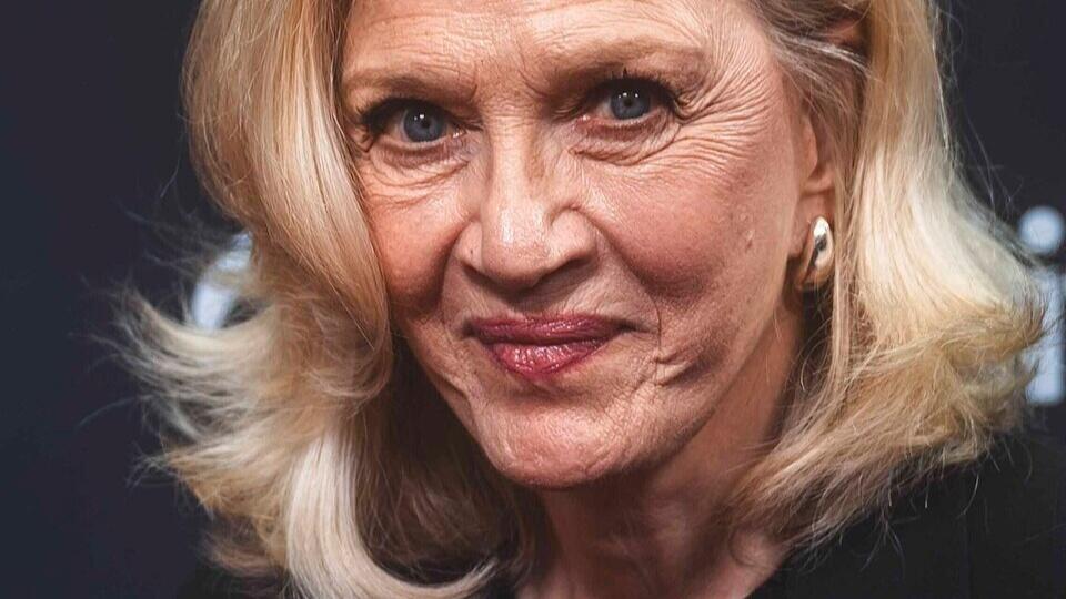 The Real Story About Storied News Journalist/Anchor Woman Diane Sawyer ...