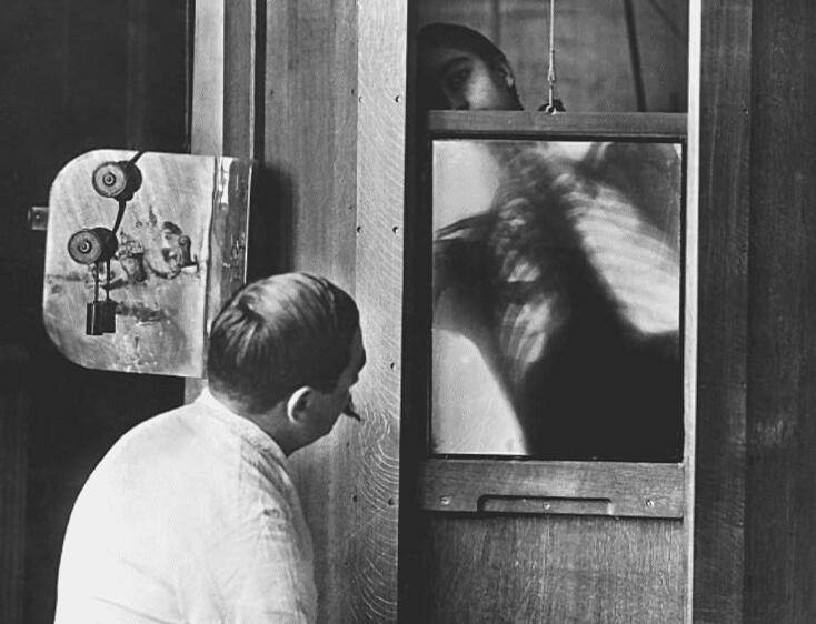 Old Hygiene Practices We Would Never Use Today