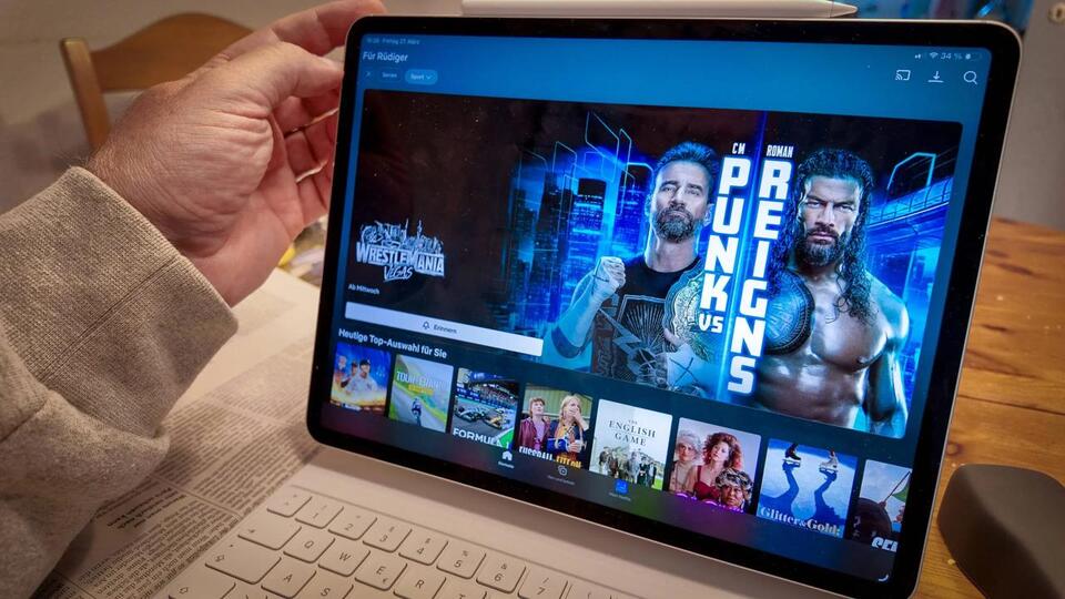 WWE Streaming Guide 2026: Raw, SmackDown, NXT, PLEs and More - NewsBreak