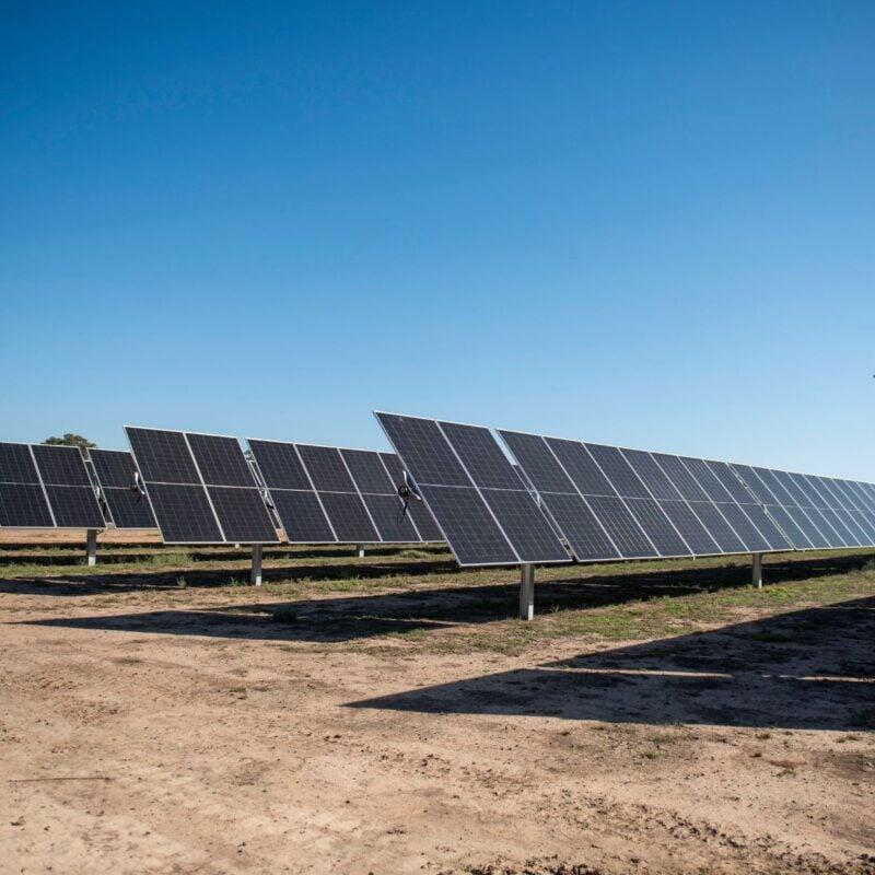 CleanPeak Energy acquires five Australian solar-plus-storage sites from ...