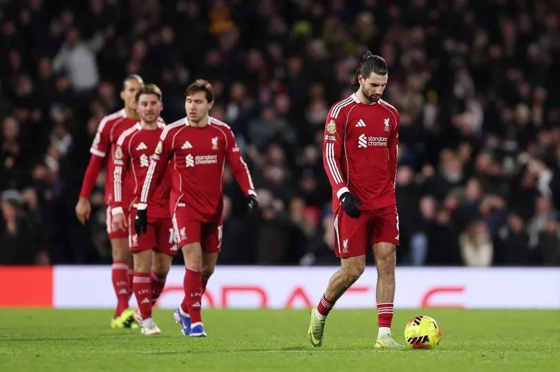 Gary Neville and Daniel Sturridge have heated clash as Man Utd hero ...