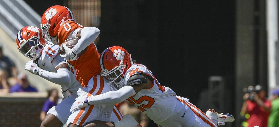 Freshman Wideout Planning to Put On ‘Show’ - NewsBreak