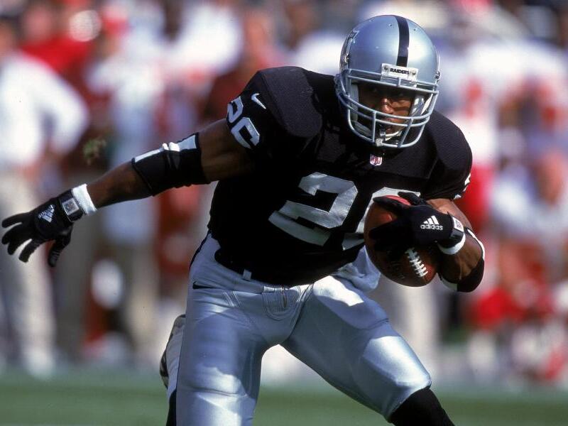 Former Oakland Raider hired as California high school football coach