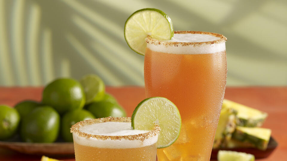 The Modelo Beers That Merge Sweet And Heat In The Same Sip - NewsBreak