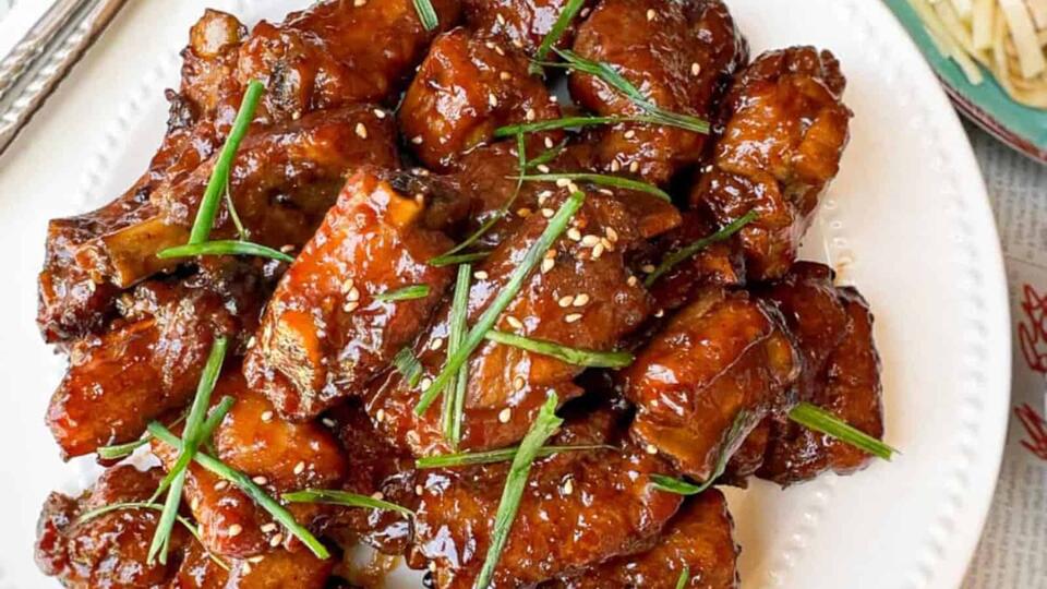 17 cozy Asian recipes that make early nights feel worth it - NewsBreak