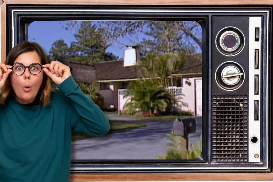 Can You Guess the Iconic TV Show Locations in These Google Street View ...