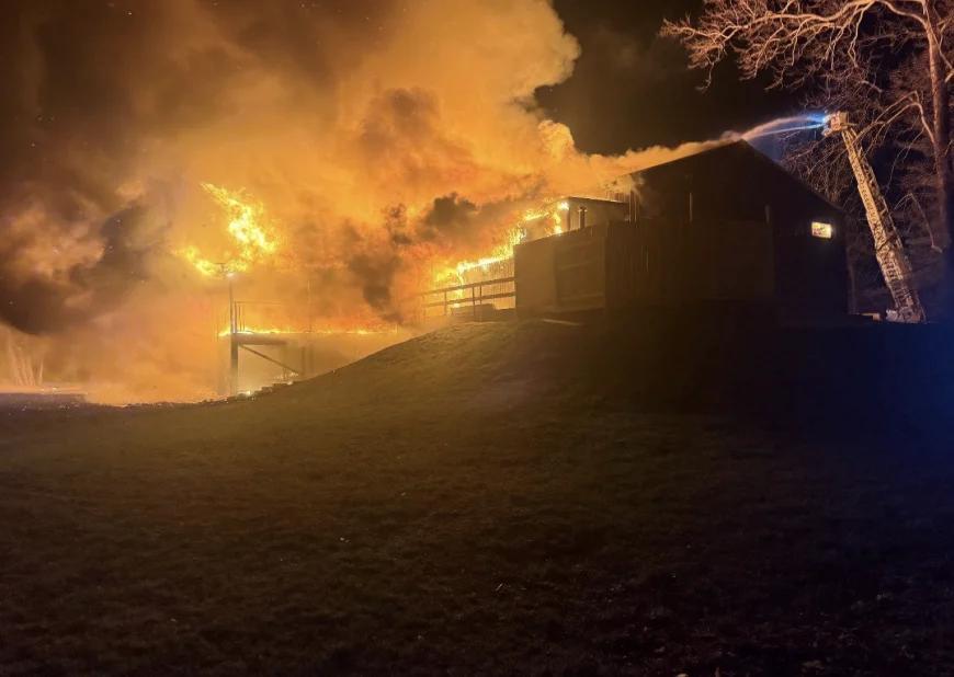 Swick's Creekside Barbecue calls building damage a 'total loss' after ...